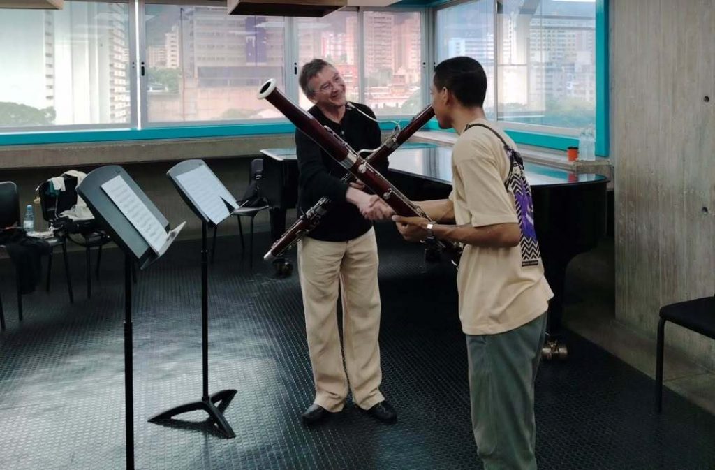 Fagotista Carlo Colombo: «¡Larga vida a El Sistema. La cultura es lo ...